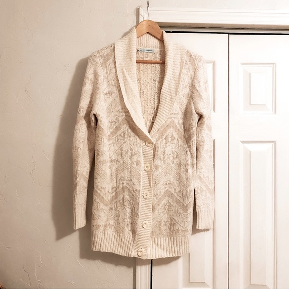 Maurices | Sweaters | Maurices Womens Two Toned Ivory Cream Aztec Design Knit Button Down ...